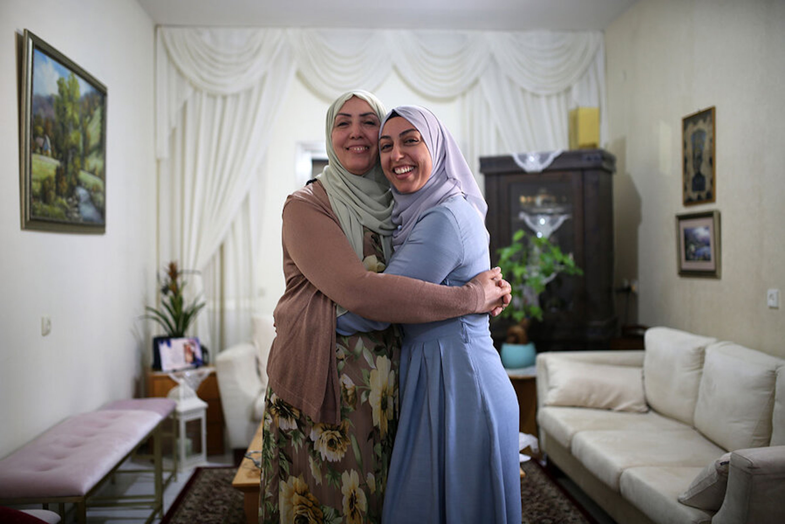 Newsela | In Israel, first hijab-wearing lawmaker hopes to build bridges